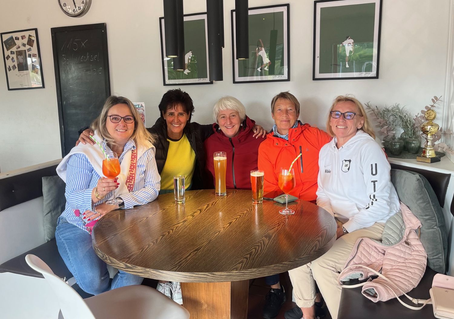 Damen 50 sichern den Verbleib in der Verbandsliga - Usinger Tennis Club ...